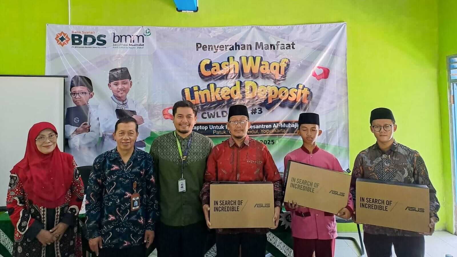 CWLD - Penyerahan Manfaat Cash Waqf Linked Deposit Seri 3 Bank Syariah BDS - Bank Syariah BDS